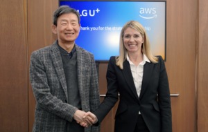 LG유플러스 황현식 대표, AWS와 함께 'AI협약' 맺어 - 이코노텔링(econotelling)