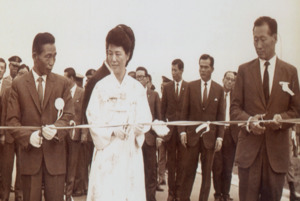 [독점연재] 정주영 히스토리 (85) 경부고속도로 '사면초가' - 이코노텔링(econotelling)